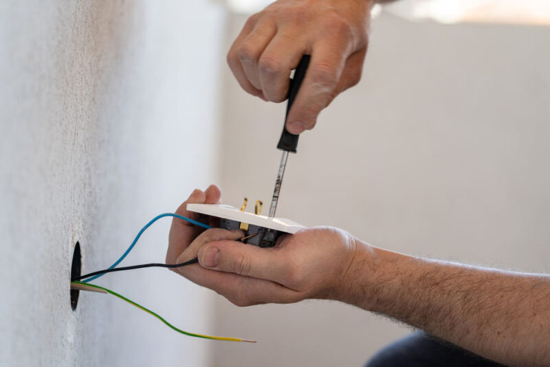 Electrical Work - Luna Builders